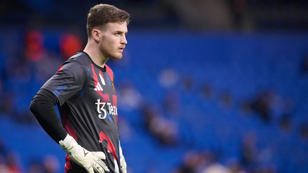 Who is Dermot Mee? The Man Utd goalkeeper set to start against ...