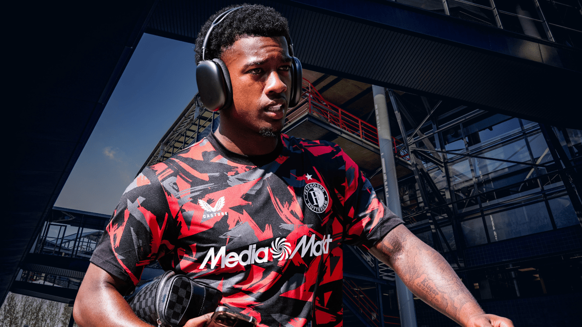 Feyenoord transfernieuws: Shiloh 't Zand officieel naar Heracles Almelo ...