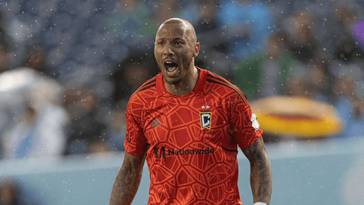 Eloy Room levert tonnen salaris in en keert terug bij Vitesse ...