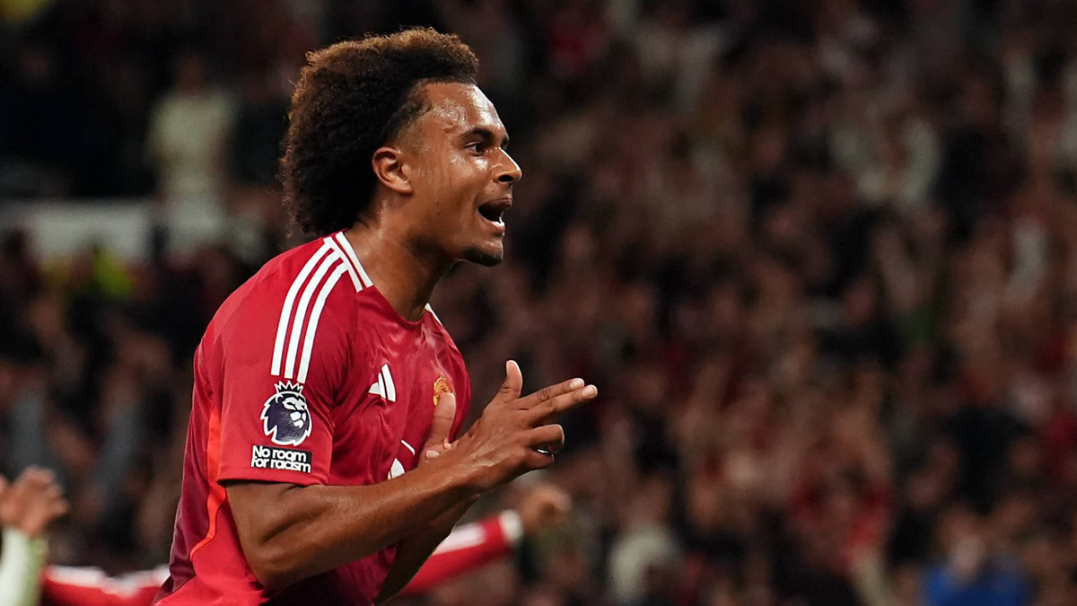 Joshua Zirkzee FAT SHAMED by Erik ten Hag | FootballTransfers
