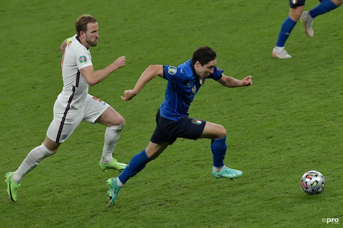 Chelsea transfer news: No chance of €100m Chiesa signing ...